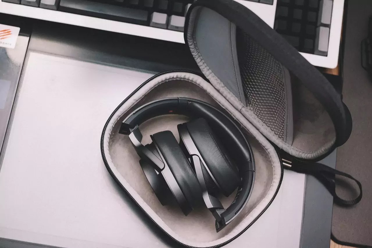 8 Best Folding Headphones - Your Ultimate Buying Guide